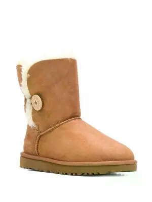 UGG Bailey Boots - Brown