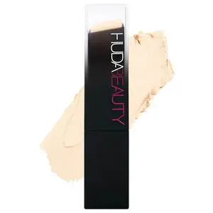 HUDA BEAUTY Huda Beauty #fauxfilter Skin Finish Buildable Coverage Foundation Stick 110n Angel Food