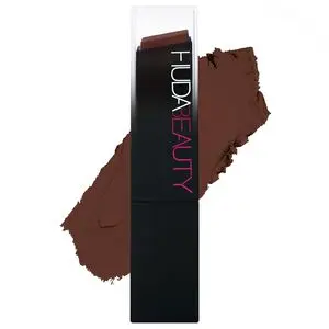HUDA BEAUTY Huda Beauty #fauxfilter Skin Finish Buildable Coverage Foundation Stick 590r Lava Cake