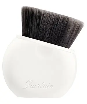 GUERLAIN L'essentiel Retractable Foundation Brush