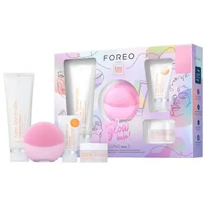 Foreo You Glow Babe! Set Featuring Kate Somerville