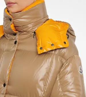 Moncler Parana Down Jacket - Beige