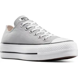 Converse Chuck Taylor Platforms