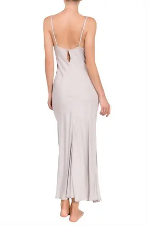 EVERYDAY RITUAL Angelina Nightgown - Light Grey