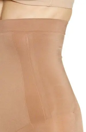 Spanx Spanxsculpt™ Oncore High Waist Midthigh Shorts - Caf Au Lait