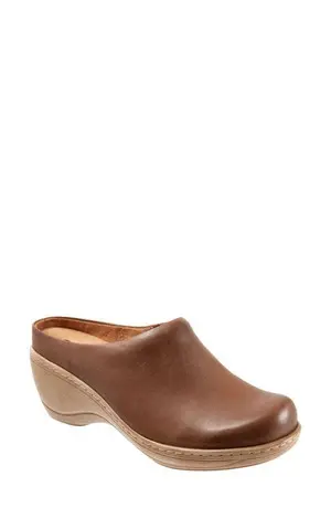 Softwalk Madison Clog - Saddle Leather