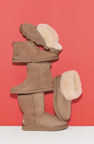 UGG Classic Ii Shearling Lined Short Boot - Sand