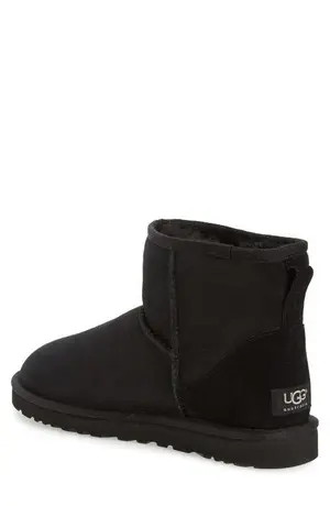 UGG Classic Mini Boot - Blk