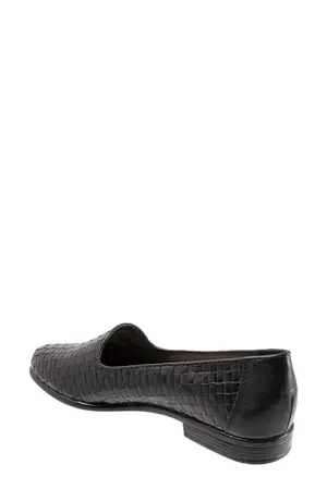 Trotters Liz Slip-on Loafer - Black