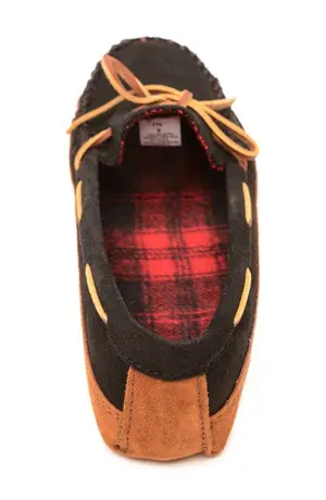 Minnetonka Fleece Lined Slipper