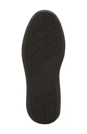 Minnetonka Genuine Shearling Lined Driving Shoe - Black