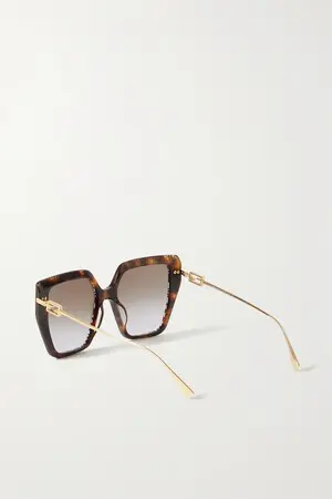 Fendi Oversized Square Sunglasses