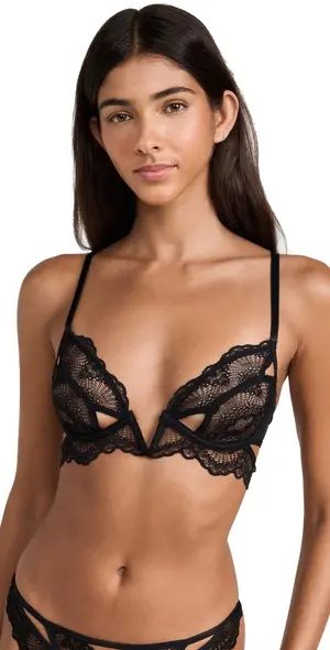 THISTLE AND SPIRE Kane Cutout V Wire Bra - Black