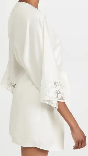 Flora Nikrooz Kylie Charmeuse Wrap With Lace - Ivory