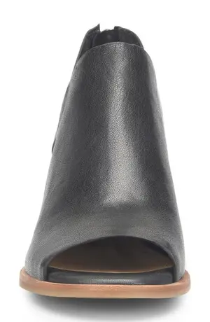 SOFFT Carleigh Peep Toe Bootie