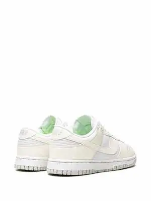Nike Dunk Low Next Nature /sail Sneakers - White
