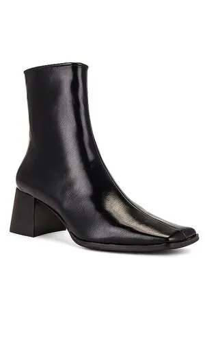 Jeffrey Campbell Slique Boot
