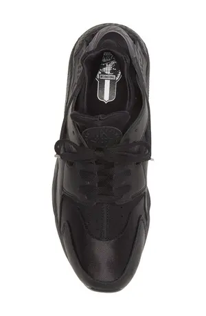Nike Air Huarache Sneaker