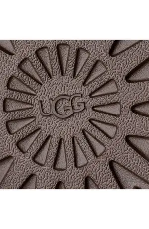 UGG Classic Mini Ii Shearling Lined Boot - Ddc