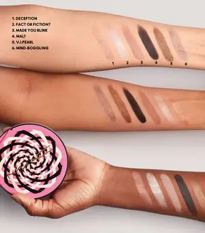 MAC COSMETICS Surprise Eyes Eye Shadow Palette: Cool