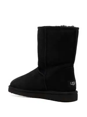 UGG Classic Short Boots - Black