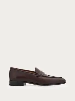 FERRAGAMO Suede Penny Loafer - Pink