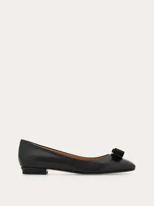 FERRAGAMO Varina Ballerina Flat - Black