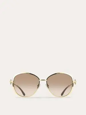 FERRAGAMO Oversized Rectangle Sunglasses - Gold