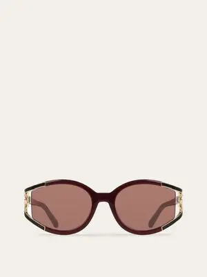 FERRAGAMO Oval Frame Sunglasses - Red
