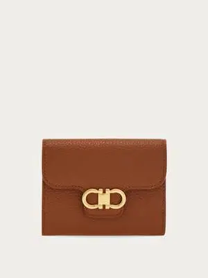 FERRAGAMO Gancini Compact Wallet - Brown
