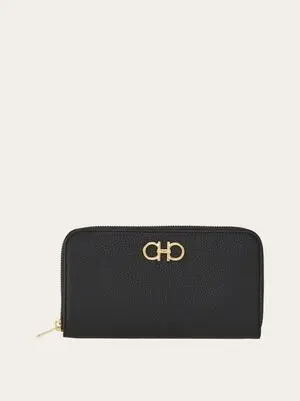FERRAGAMO Gancini Continental Wallet Black