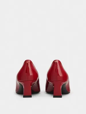 ROGER VIVIER Trompette Pumps In Patent Leather - Red