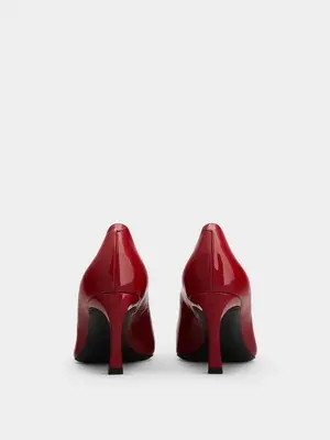 ROGER VIVIER Trompette Pumps In Patent Leather - Red