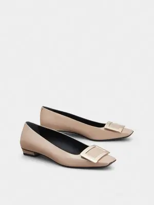 ROGER VIVIER Belle Vivier Ballerinas In Patent Leather - Beige
