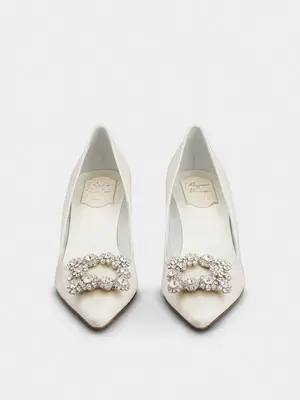 ROGER VIVIER Efflorescence Satin Pumps With Crystal Buckle - Off White