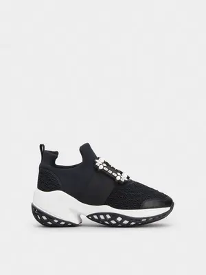 ROGER VIVIER Viv' Run Sneakers With Crystal Buckle - Black