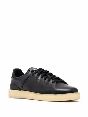 Clarks Low-top Leather Sneakers