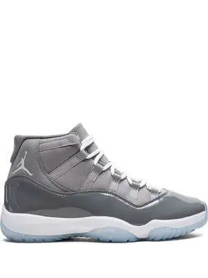 JORDAN Air Retro High-top Sneakers - Grey