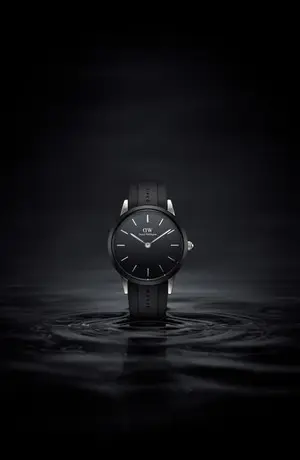 DANIEL WELLINGTON Iconic Motion Rubber Strap Watch - Silver/black