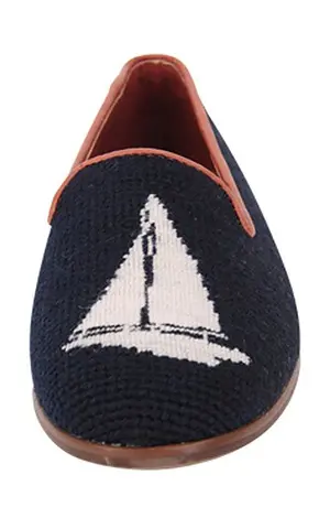 BYPAIGE By Paige Needlepoint Sailboat Flat - White/navy