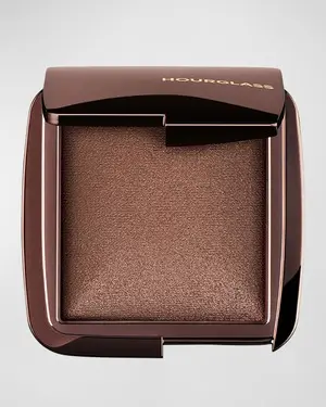HOURGLASS Ambient Lighting Powder Transcendent Ligh