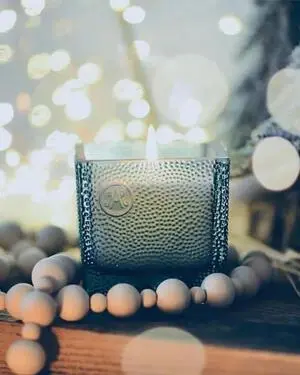 AMANDA DE MONTAL 7.76 Oz. Lys Magicus Candle - One-color