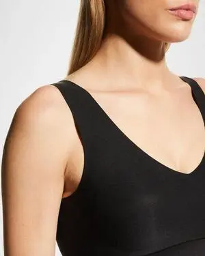 Chantelle Soft Stretch Padded Crop Top Soft Bra - Black