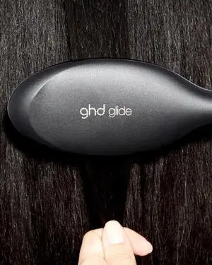 GHD Glide Smoothing Hot Brush - Black Pattern