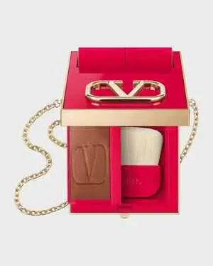 Valentino Garavani Vltn Go-clutch Bag With Refillable Finishing Powder Deep 05