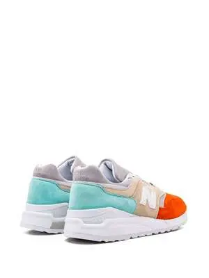 NEW BALANCE M997 Mykonos Sneakers