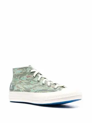CONVERSE X Undefeated Chuck 70 Mid Sneakers - Green