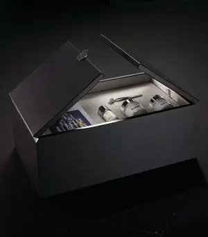 La Prairie White Caviar Luxury Holiday Ritual Gift Set