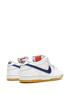 Nike Sb Dunk Low Pro Iso Orange Label/navy Sneakers - White