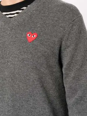 Play Comme Des Garcon V-neck Knitted Jumper - Grey